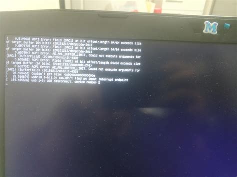 [help] every time i tried to install ubuntu it freezes and gives this