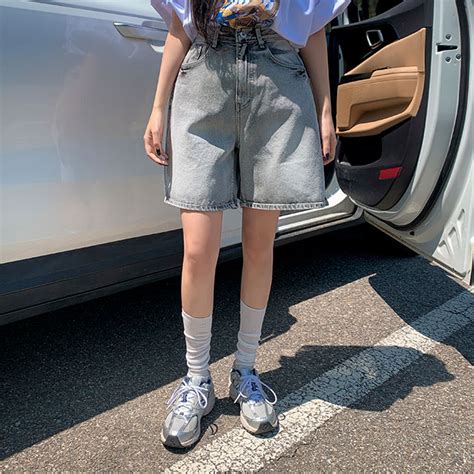 홀리 멋쁨무드😎힙트렌디 보이 샌드워싱 5부 데님 반바지 숏팬츠 워싱데님 하이웨스트 와이드핏 캐주얼 데일리 간절기 빈티지 브러쉬워싱 여름바지 봄바지 꾸안꾸