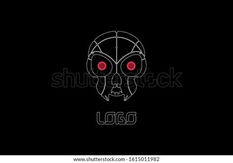 Robotic Predator Alien Face Logo Concept เวกเตอร์สต็อก ปลอดค่า