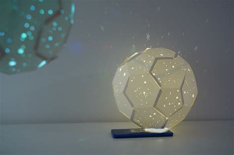 02화 빛으로 스토리를 풀어가는 조명