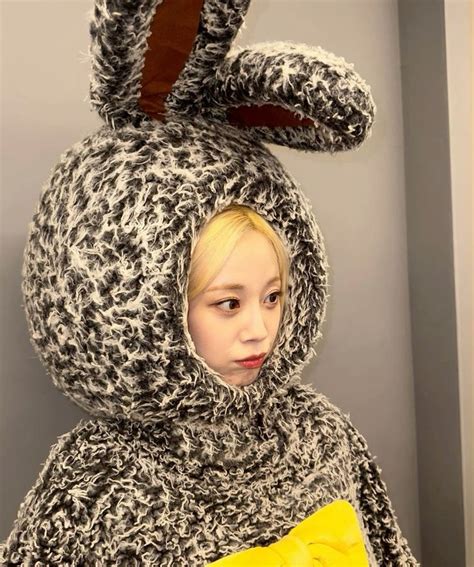 Youngji Sora Wooah K Pop Bunny Hat Sora Woo Ah