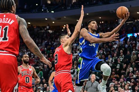 Milwaukee Bucks Vs Chicago Bulls Preview Back In Business Brew Hoop