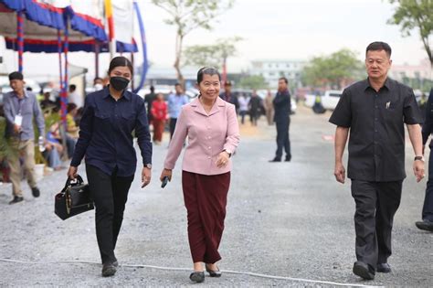 សម្តេចតេជោ ហ៊ុន សែន បន្តអំពាវនាវឱ្យកម្មករ កម្មការិនីទាំងអស់ ទៅបោះឆ្នោតនៅថ្ងៃទី២៣ ខែកក្កដា