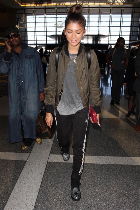 Zendaya Coleman News Zendaya Street Style Zendaya Outfits Zendaya Style