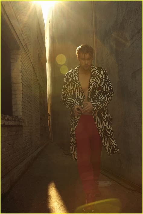 Chord Overstreet Shows Off His Hot Body In New Flaunt Feature Photo