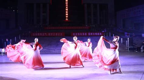 【新时代文明实践】灵宝市：新时代文明实践中心函谷关镇专场文艺演出活动举行歌舞群众中国