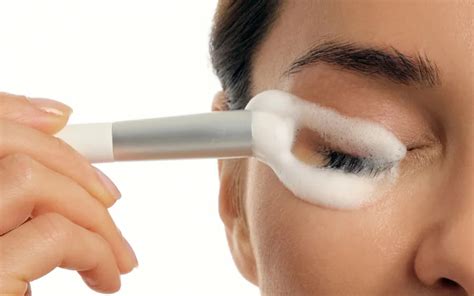How To Clean Eyelash Extensions Step By Step Lash Extension Cleaning