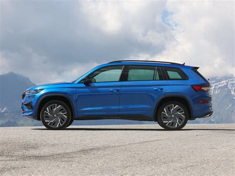 Сравнение Dongfeng Aeolus Mage и Skoda Kodiaq Rs по характеристикам