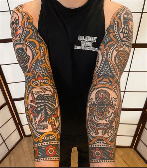Old School Tattoo Sleeve The Ultimate Tattoo Style Guide Book Ink