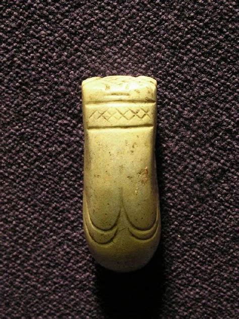 【古玉精髓】收藏起来，台湾震旦艺术博物馆红山玉器高清欣赏 古玉收藏 馆藏古玉 高古明清玉器的古玉文化收藏平台【开门文话社】