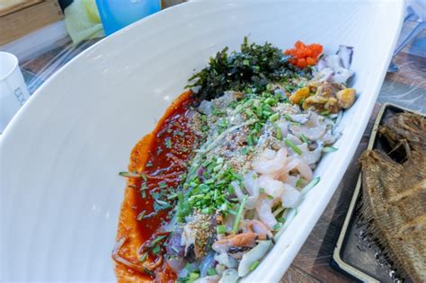 해녀가 직접 잡은 해산물로 물회를 먹을 수 있는 거제 맛집 강성횟집 네이버 블로그