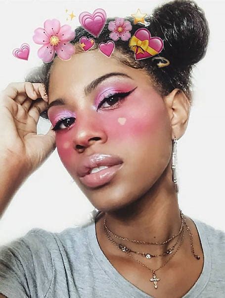 30 Cool E Girl Makeup Looks To Copy The Trend Spotter