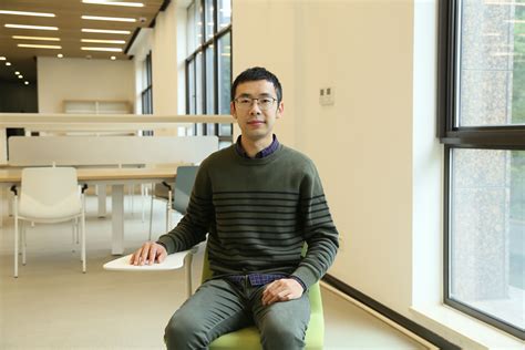上海数学中心青年研究员周杨获2022年阿里巴巴达摩院青橙奖 Shanghai Center for Mathematical