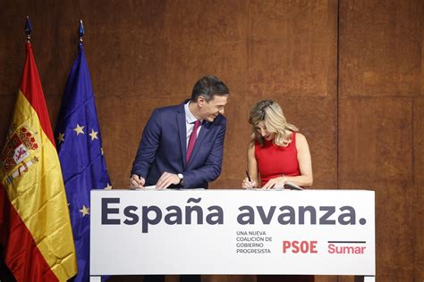 Investidura El Psoe Y Sumar Alcanzan Un Acuerdo De Gobierno Que