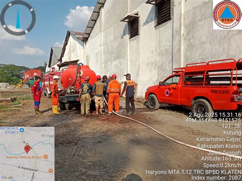 Kebakaran Limbah Kayu Triplek Di Desa Ceper Kecamatan Ceper