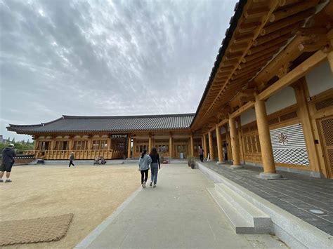 [전주] 연화정 도서관 전주여행 필수 코스 ㅣ덕진공원 강 한가운데에 있는 도서관 뷰 맛집