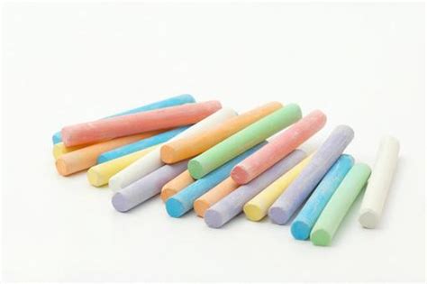 白いチョークの写真素材｜写真素材なら「写真ac」無料（フリー）ダウンロードok