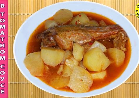 "Красная картошка" или тушёный картофель с мясом в томатном соусе ...
