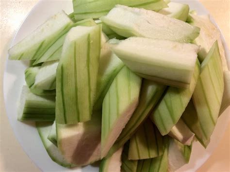 滑蛋蝦仁絲瓜 家常菜 自種菜 By Amys Kitchen 愛料理