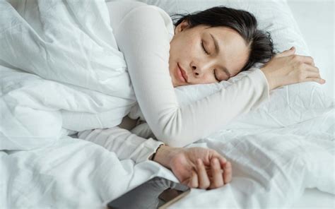 Parkinsons And Deep Sleep Exploring The Rem Behavior Disorder