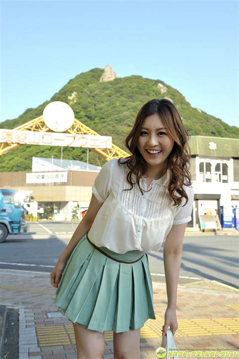 Laibahaowa Yui Tatsumi No Sets Of Plans