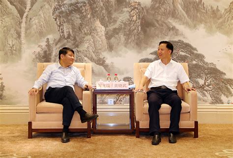 黄晓武会见上海城建集团公司负责人淮北市人民政府