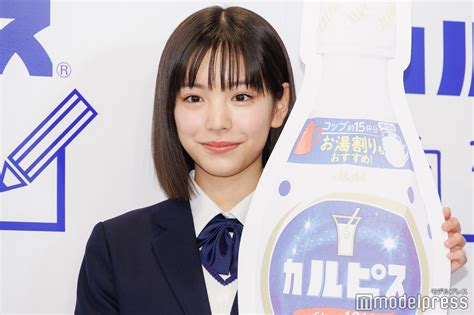 画像1759 現役高校生・當真あみ、制服姿で笑顔輝く 2024年の抱負も語る モデルプレス