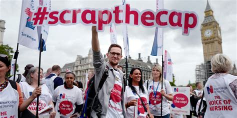Royaume Uni Les Infirmières Votent Une Grève Nationale Inédite