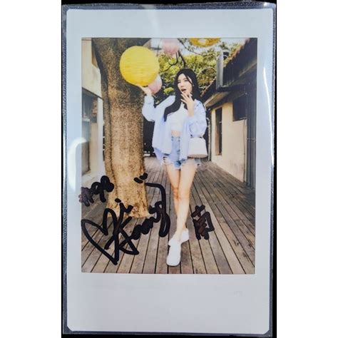 Fubon Angels Fa 啦啦隊 南珉貞 親簽拍立得 官方出品（可換李雅英邊荷律冼迪琦安芝儇） 蝦皮購物