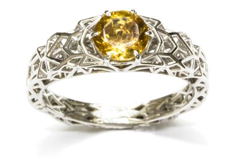 Anello In Oro Bianco Con Quarzo Citrino Lupo Gioielli