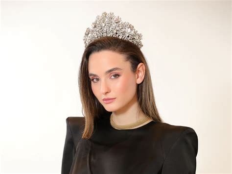 משימה אפשרית הדרך של מלכת היופי לויזה לארהב