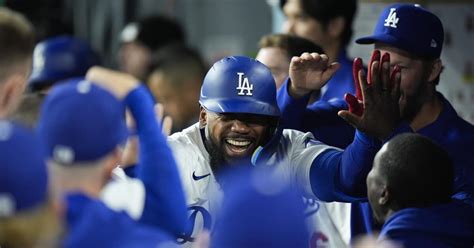 Dodgers Teoscar Hernández Set To Appear In Home Run Derby Los