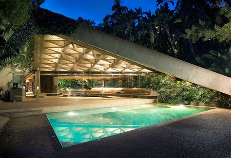Tour The Goldstein Estate Sheats Goldstein Residence And Club James