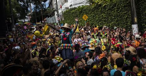 Brazils Carnival Finally Reborn In Full Form After Pandemic