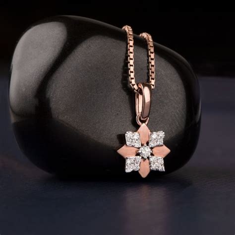 Stunning Diamond Pendant At Diamond Mela Store