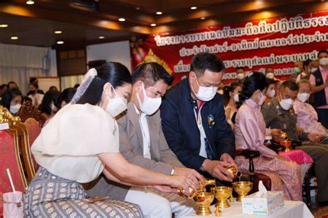‘ธรรมนัส อนุทิน ร่วมทำบุญเนื่องในวันคล้ายวันเกิด พล ต ท ปิยะ ต๊ะวิชัย