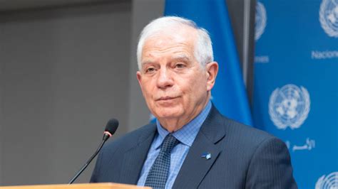 Боррель Украинага фавқулодда ўқ дорилар етказиб бериш учун 1 миллиард