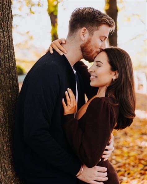 Clear Cut Couples: Johnny and Emma – The Clear Cut