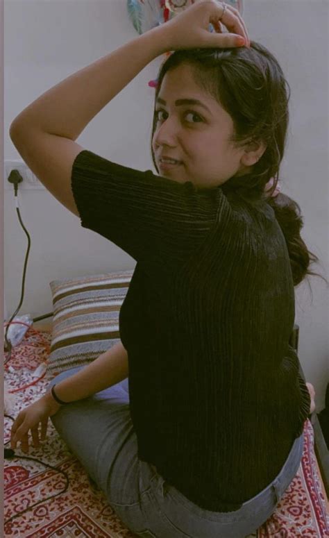 Anyone Wanna Roleplay As A Cuck While I Spend The Diwali Night In Bed