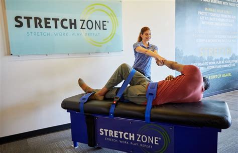 Should You Rest Or Stretch When Experiencing Sciatica Discomfort