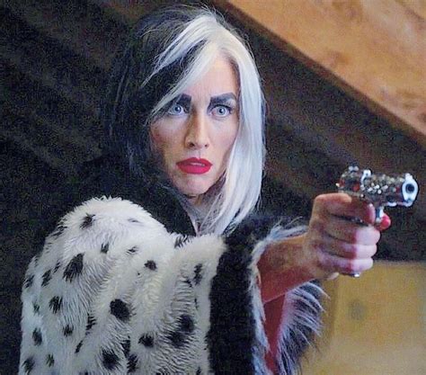Pin By Dalmatian Obsession On Cruella De Vil And Dalmatians Cruella De