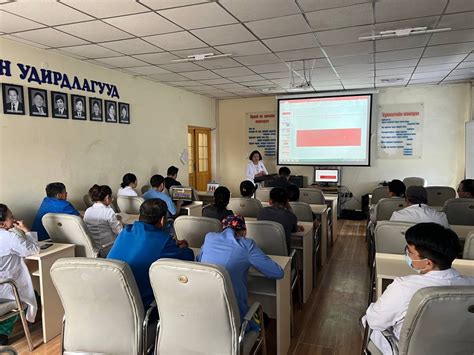 Судсан дотуурх мэс заслын үндэсний багийнхан Өвөрхангайн БОЭТ д ажиллаж байна