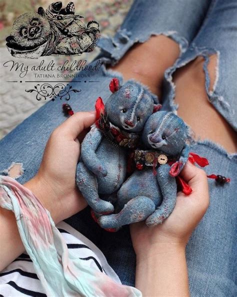 Мягкие игрушки из денима