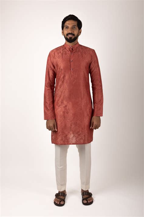 Gatsby Essential Embroidered Kurta Rust Gatsby Collection