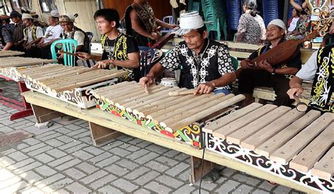 Pelestarian Budaya Musik Tradisional Kalimantan Warisan Nusantara Yang