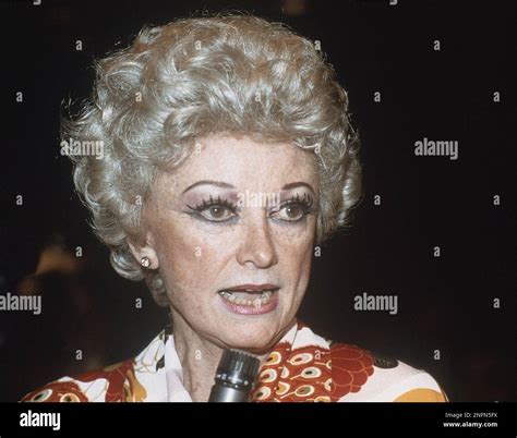 Comedian Phyllis Diller Shown Oct 12 1983 AP Photo Stock Photo Alamy