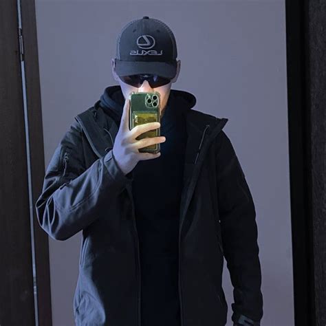 Хүүхдэд нэг эм авах гээд аптек орсон чинь эмчийн жороор олгоно гэнэ Гуйгаад хүүхдэд шдээ гэсэн