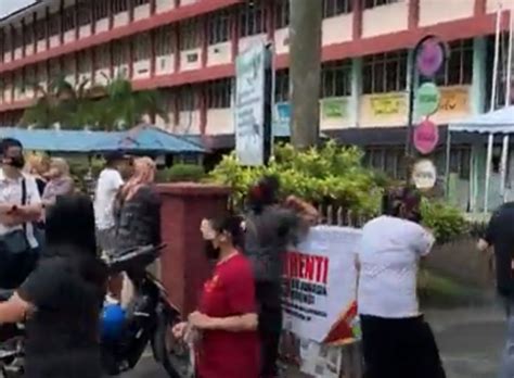 Kongsi Bekas Dakwat Pesakit Covid 19 Risau Dan Kecewa Kawalan Di Pusat