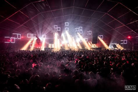 DGTL Modular Stage IdzArd