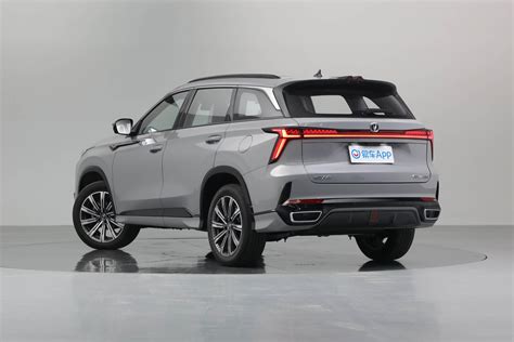 【长安cs75plus第三代 1 5t 领航型侧后45度车头向左水平图片 汽车图片大全】 易车
